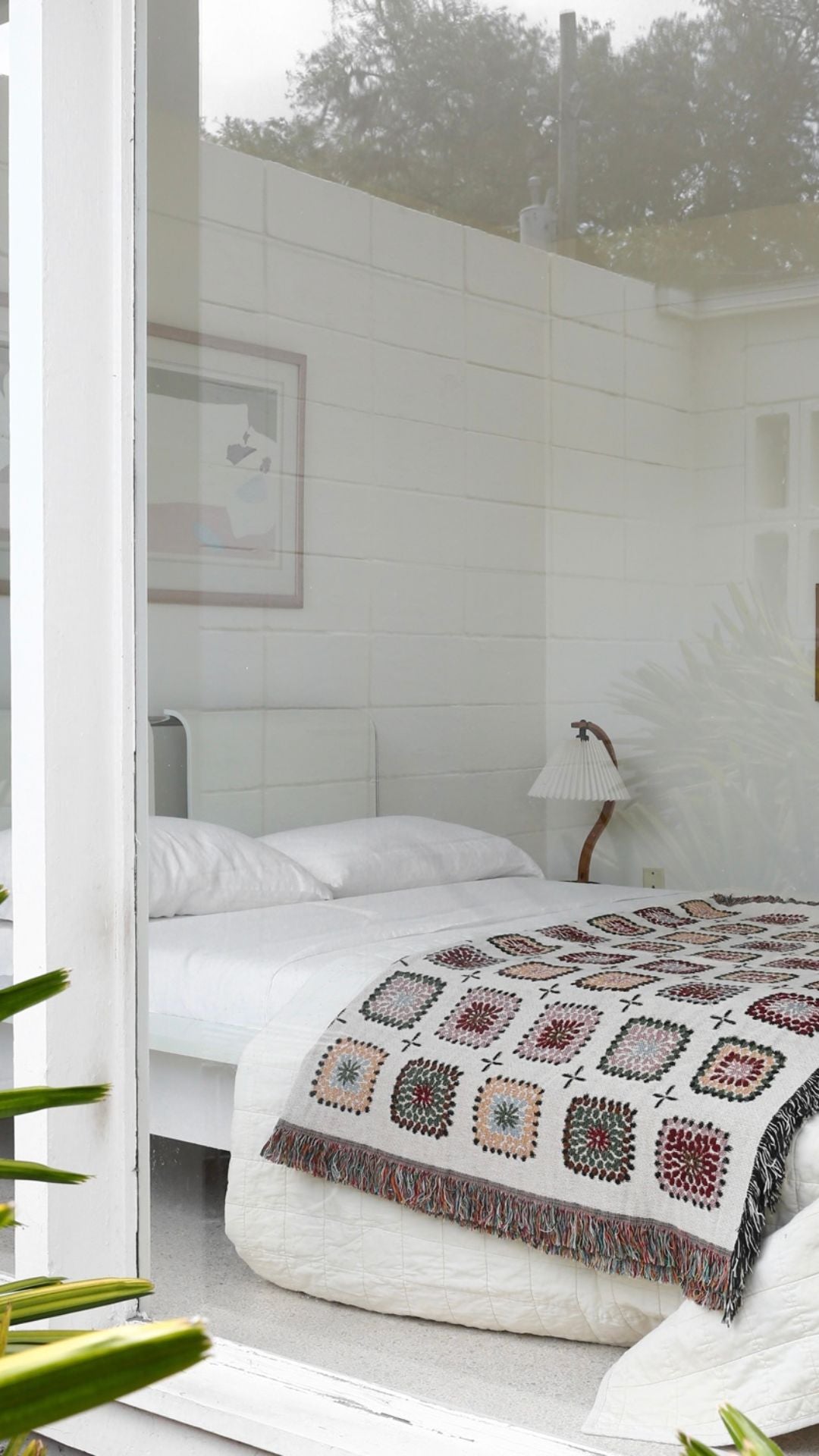 DOMA: Modern Home Decor